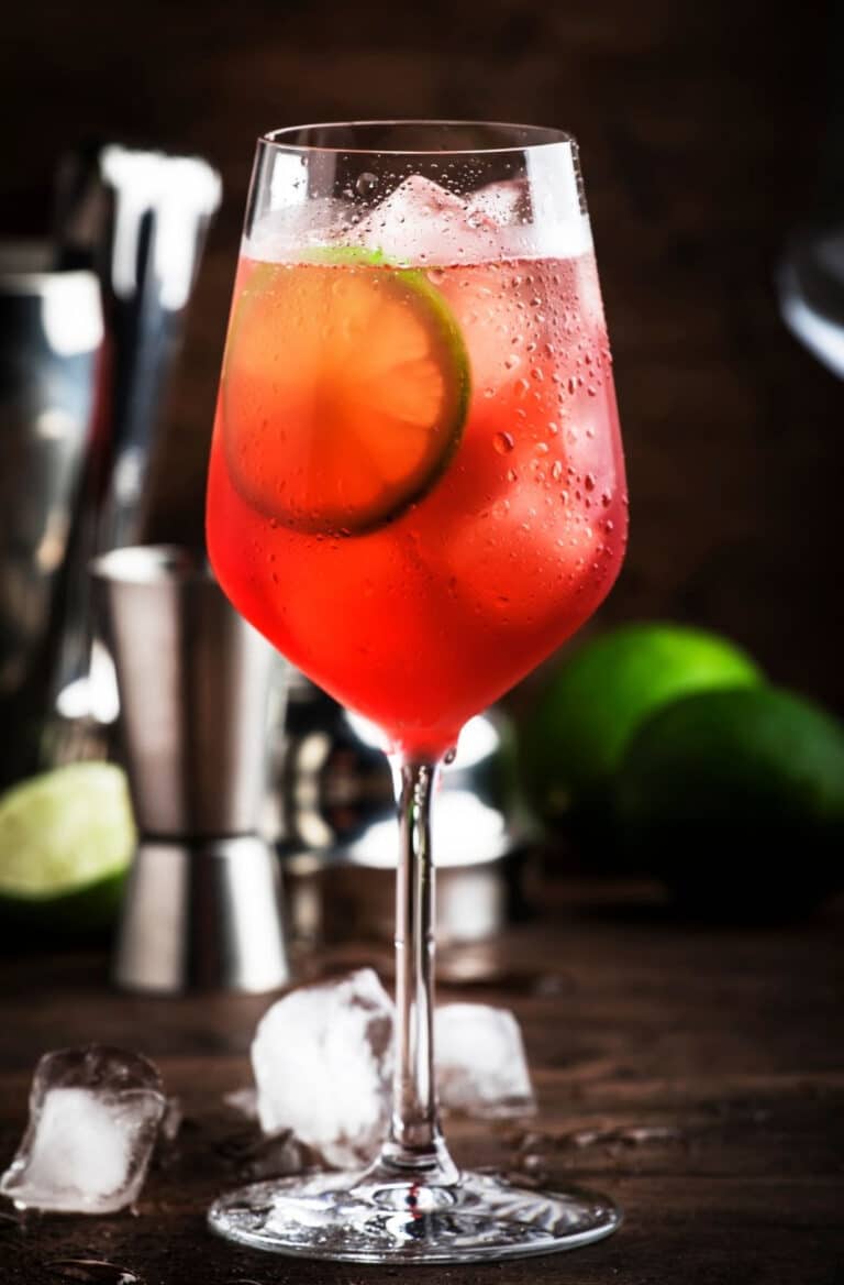 Campari Tonic - Swirls of Flavor