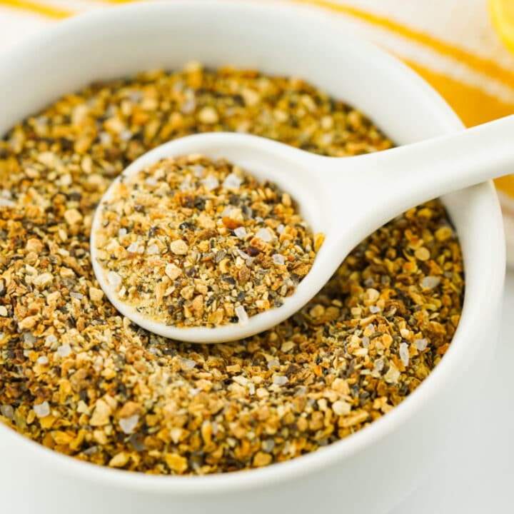 Lemon Pepper Seasoning - Swirls of Flavor