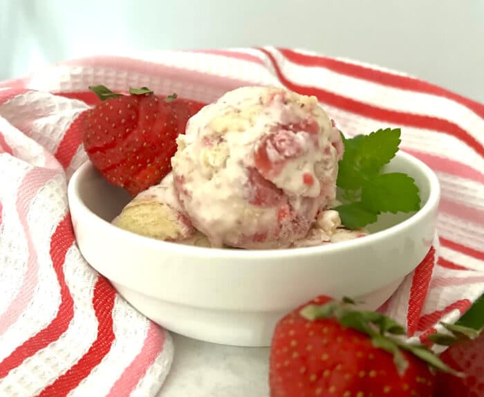 Strawberry Shortcake Ice Cream - Swirls of Flavor