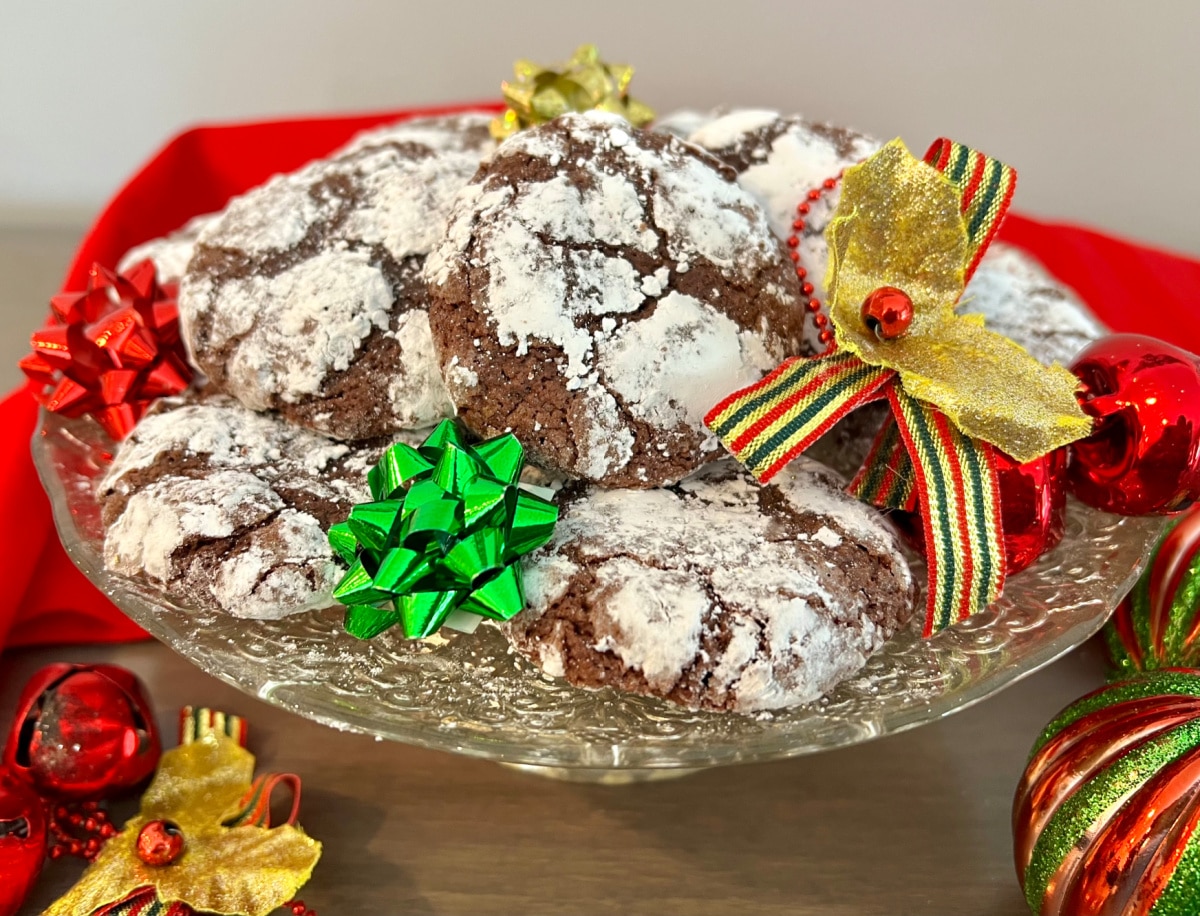 Chocolate Crinkle Cookies - Swirls of Flavor